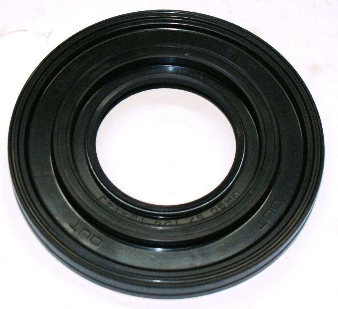 10950.067 AXLE SEAL FC144 FD164 FD166 XZU420 HINO FLEETER HINO AXLE SE ...